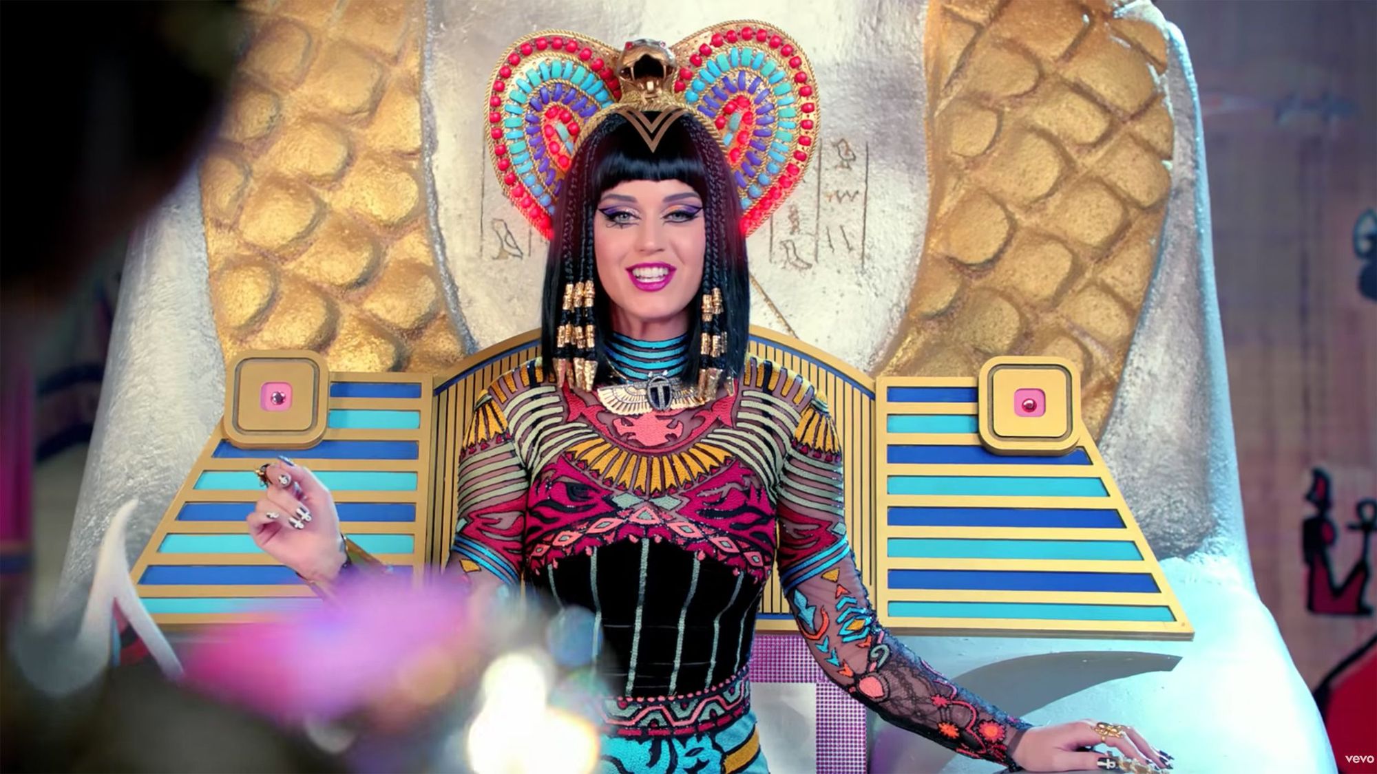 Katy Perry: Từ “gái nhà lành” đến siêu sao nhạc Pop